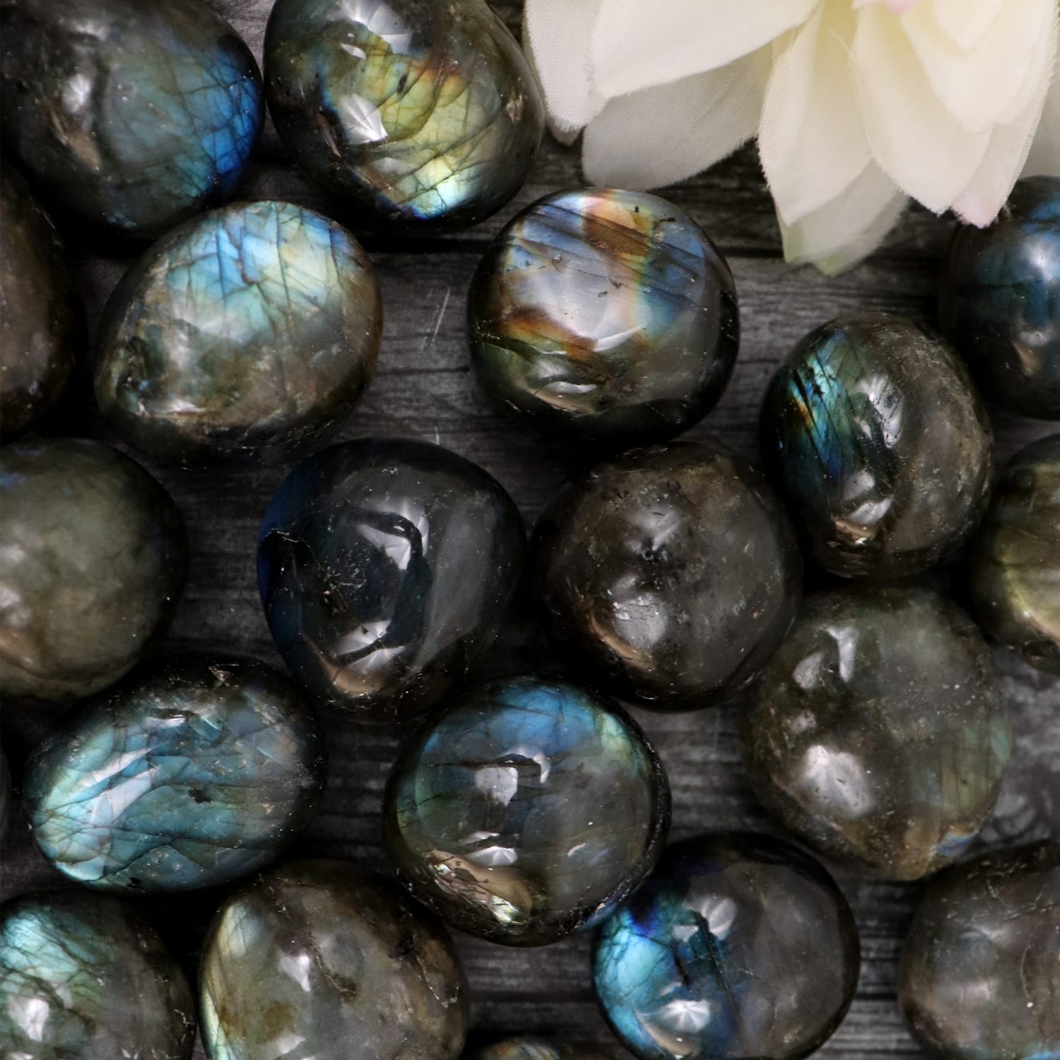 Labradorite Healing Crystal Properties, Labradorite Powers Sage Crystals