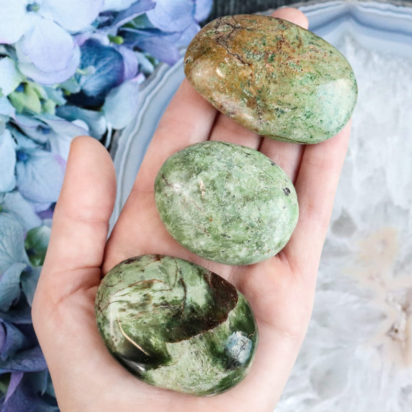 Shop Healing Crystals - Sage Crystals